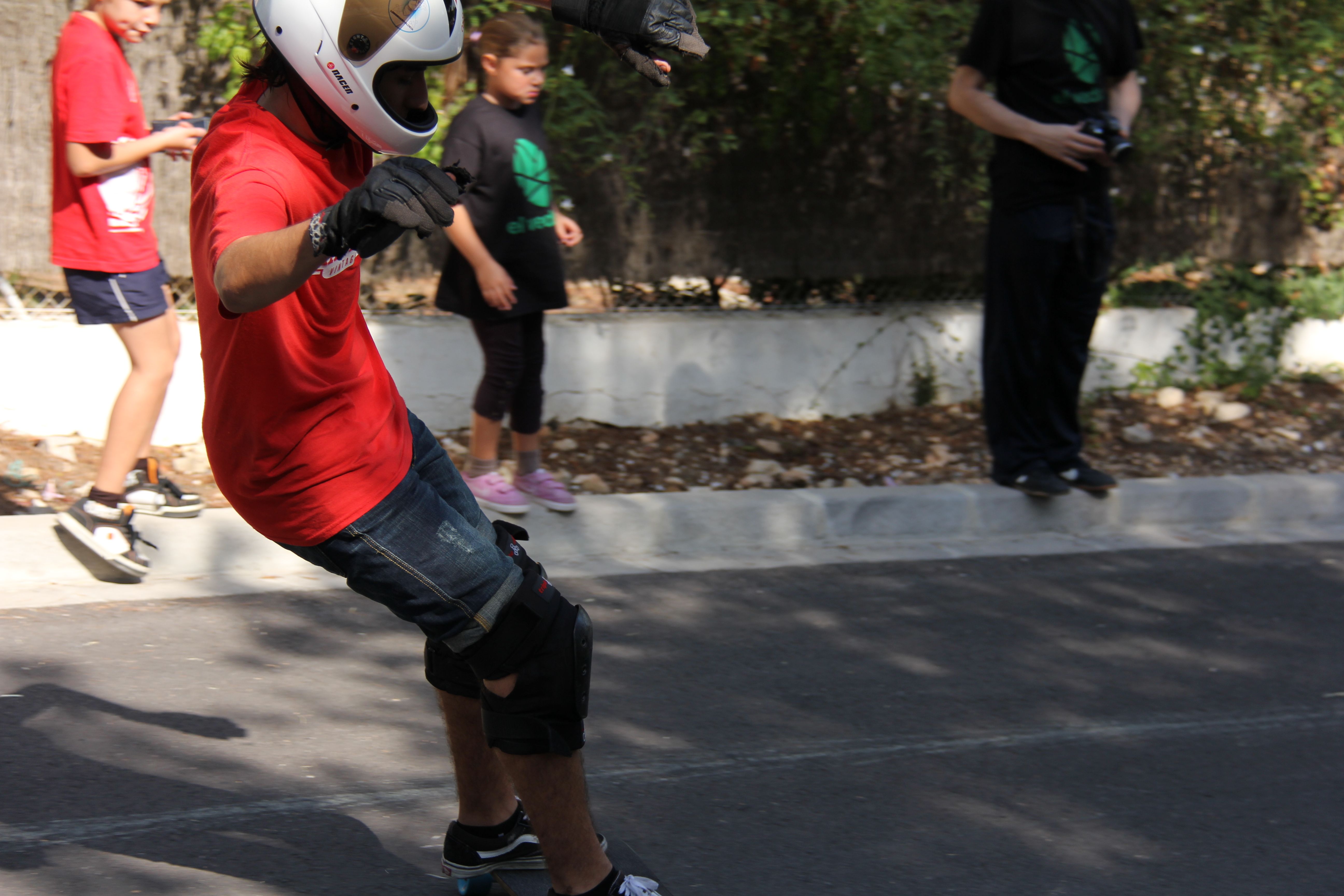 Cómo empezar a patinar en línea - 4 pasos - Ejercicio Doncomos.com