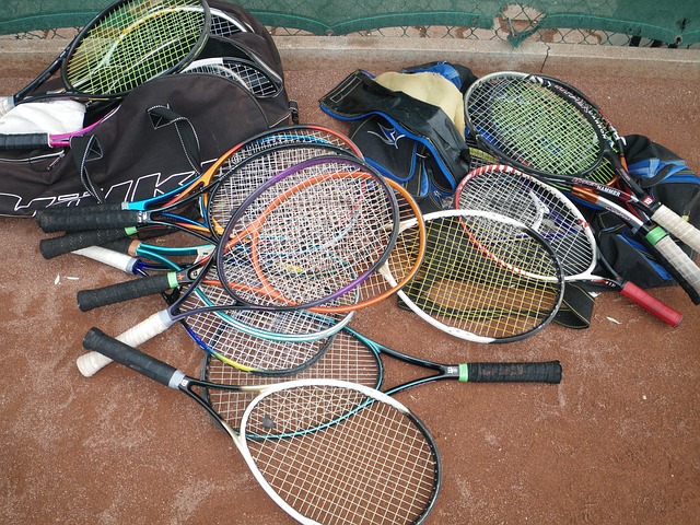 Cómo jugar a tenis - 3 pasos - Ejercicio Doncomos.com