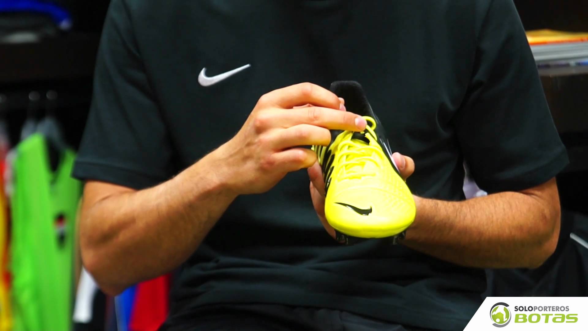 Cómo escoger botas de fútbol - 10 pasos - Ejercicio Doncomos.com