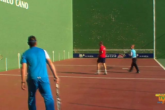 Cómo se juega al frontenis - Ocio Doncomos.com