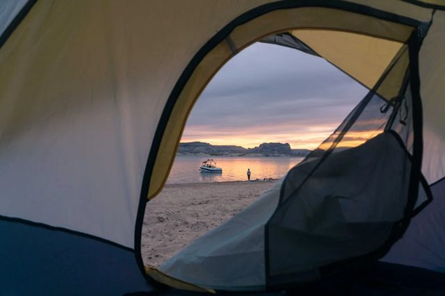Cómo acampar en la playa - Ocio Doncomos.com