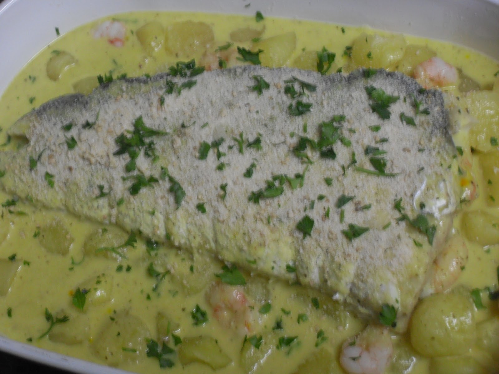 Cómo hacer merluza rellena de gambas - 6 pasos - Recetas Doncomos.com