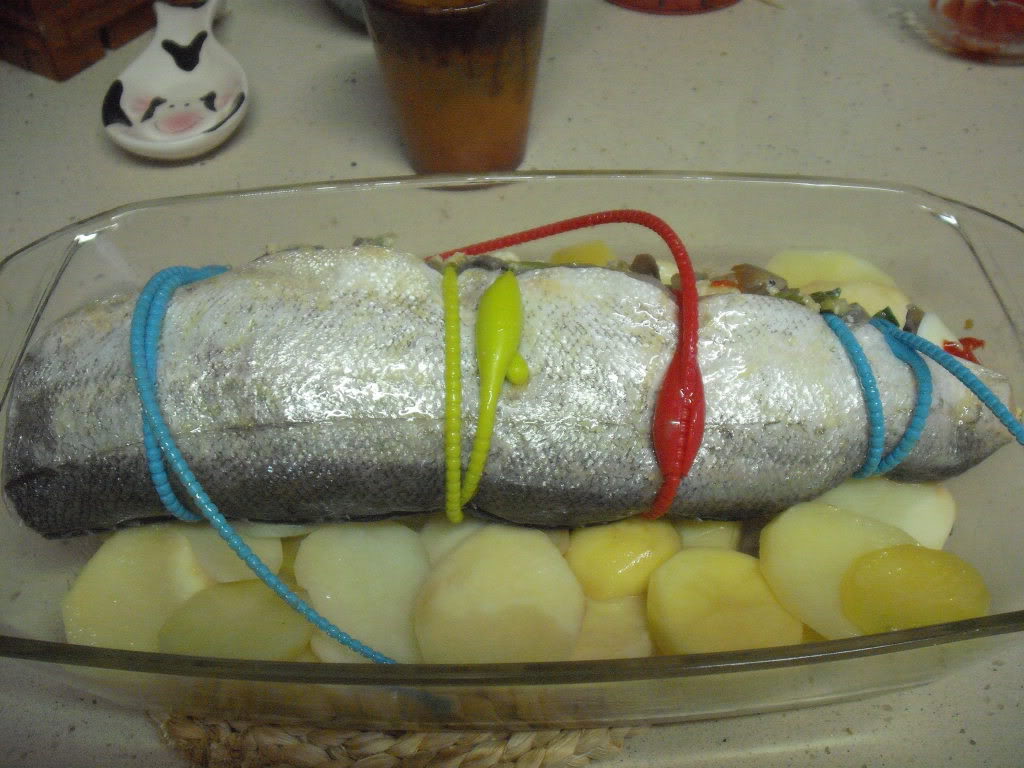 Cómo hacer merluza rellena de gambas - 6 pasos - Recetas Doncomos.com