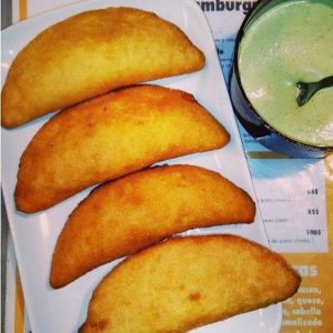 Receta de empanadas de cazón Venezolanas - Recetas Don Cómo