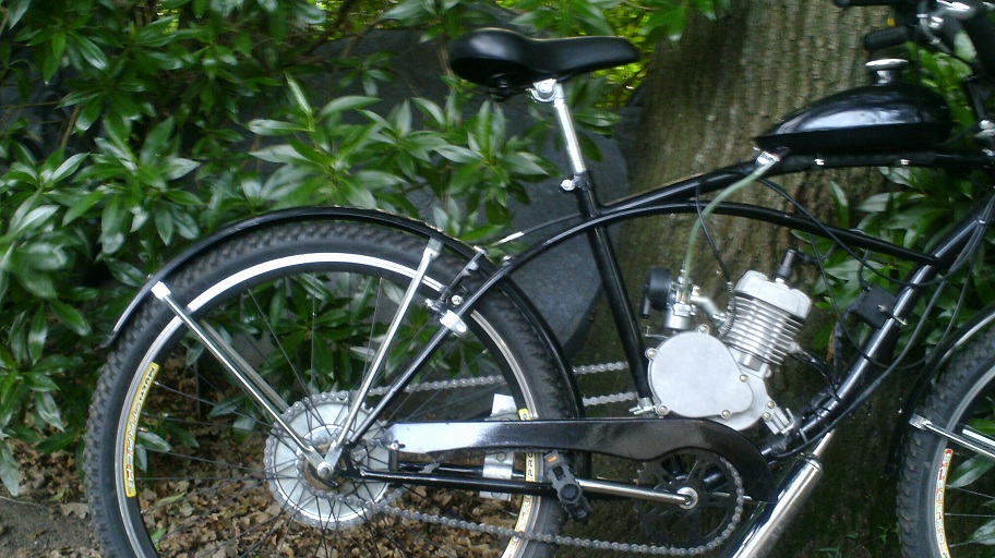 Cómo funciona una bicicleta con motor - 4 pasos - Vehiculos y Motor ...