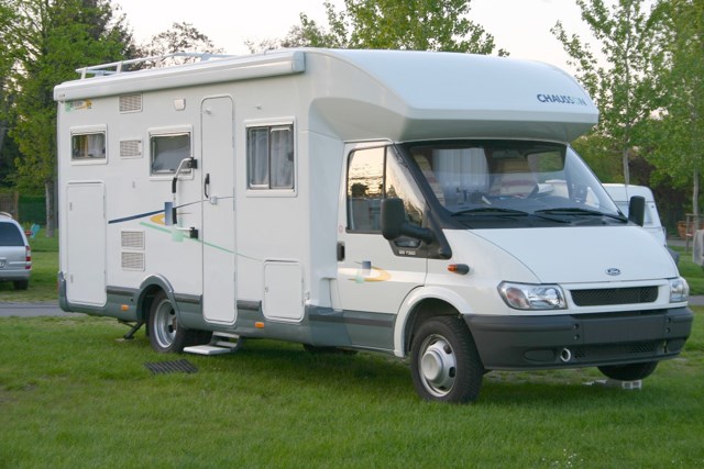 Para conducir una auto caravana que permiso de conducir necesito ...